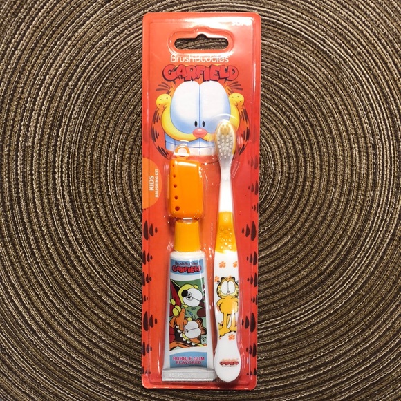Garfield | Bath, Skin & Hair | Garfield Kids Tooth Brushing Kit | Poshmark